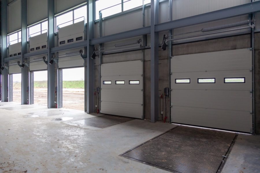 3 Types of Ventilation Systems for Warehouses and Factories - Fanmaster